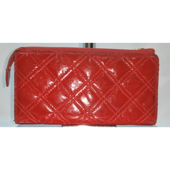 Marc Jacobs | Bags | Marc Jacobs Red Quilted Wallet | Poshmark